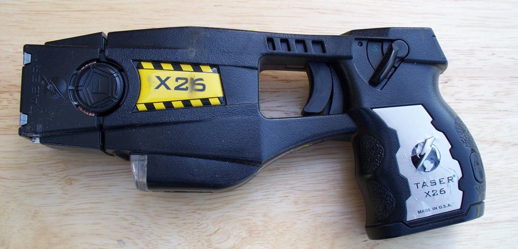 Investigation Finds Over 1000 People Died After Police Used Tasers ...