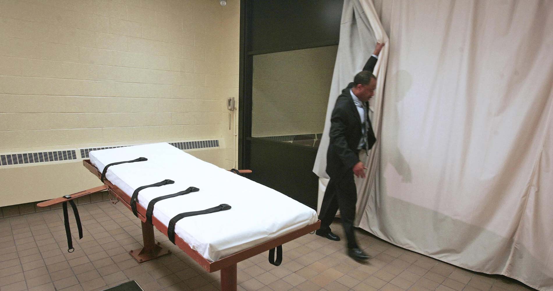 Compared to Neighboring Tennessee, Alabama’s Execution Review Falls Short