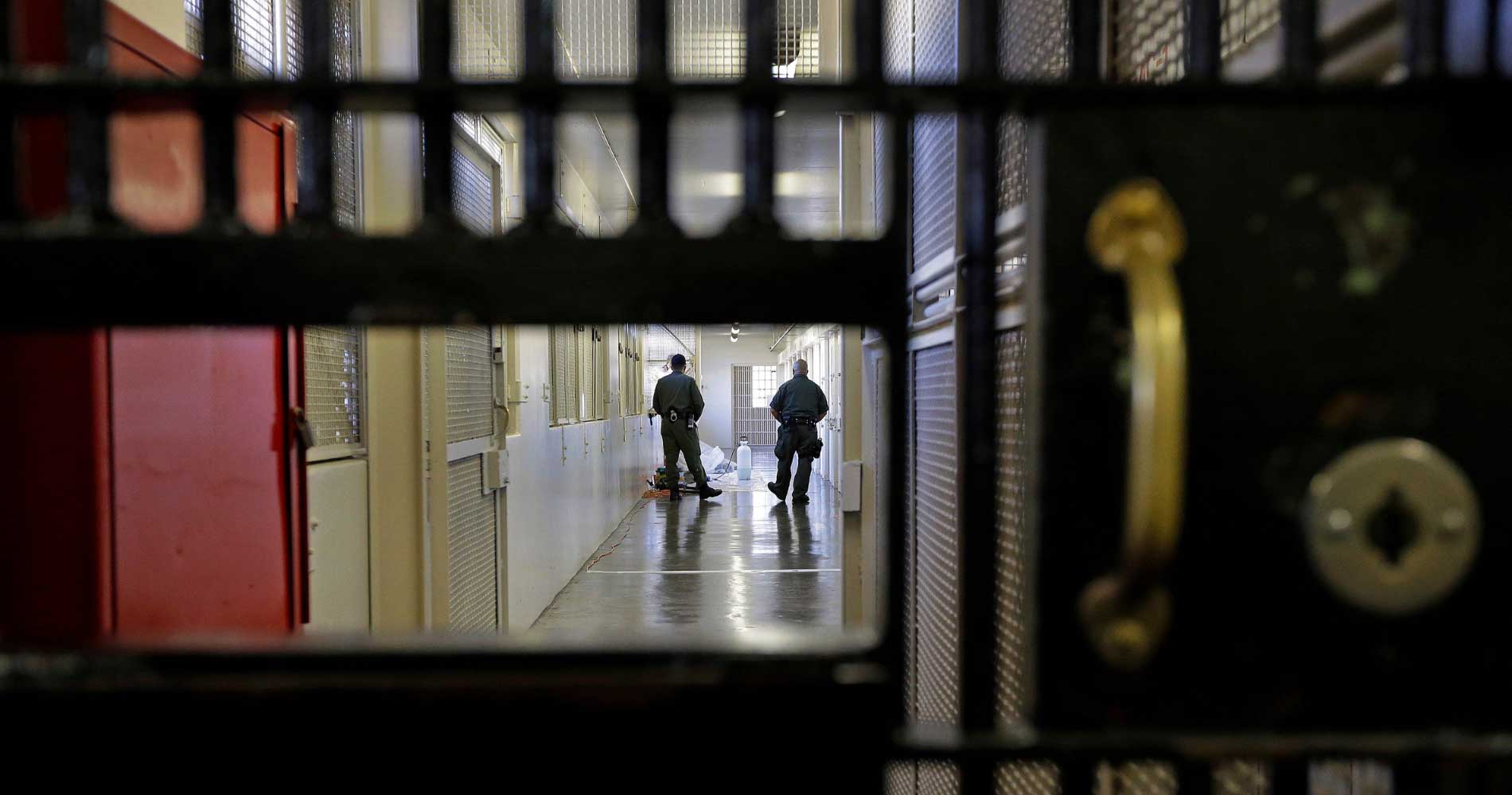 Alabama Prison Guards Arrested for Severely Beating Elderly Imprisoned Man